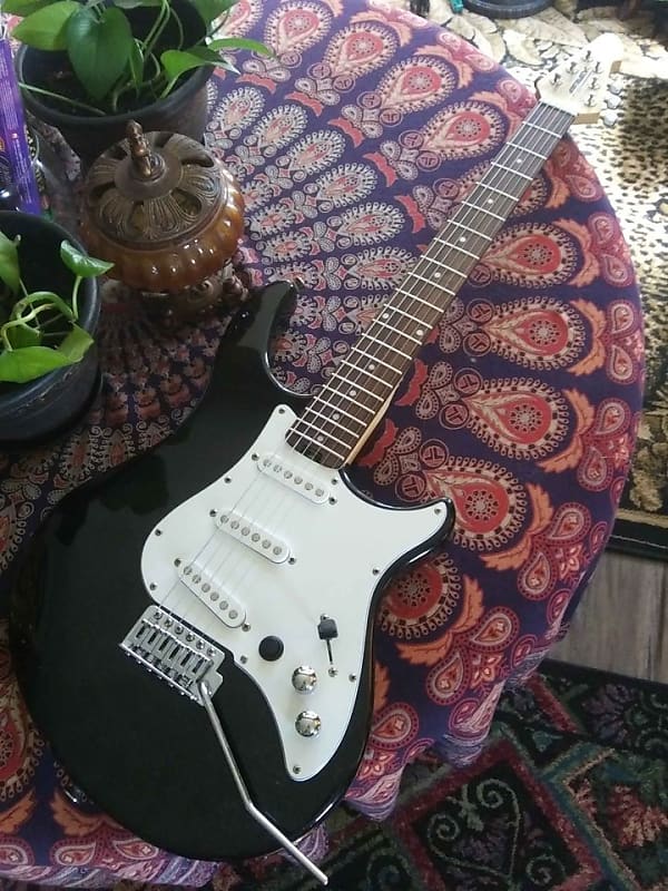 Peavey Raptor Plus 2000 - Black Custom | Reverb