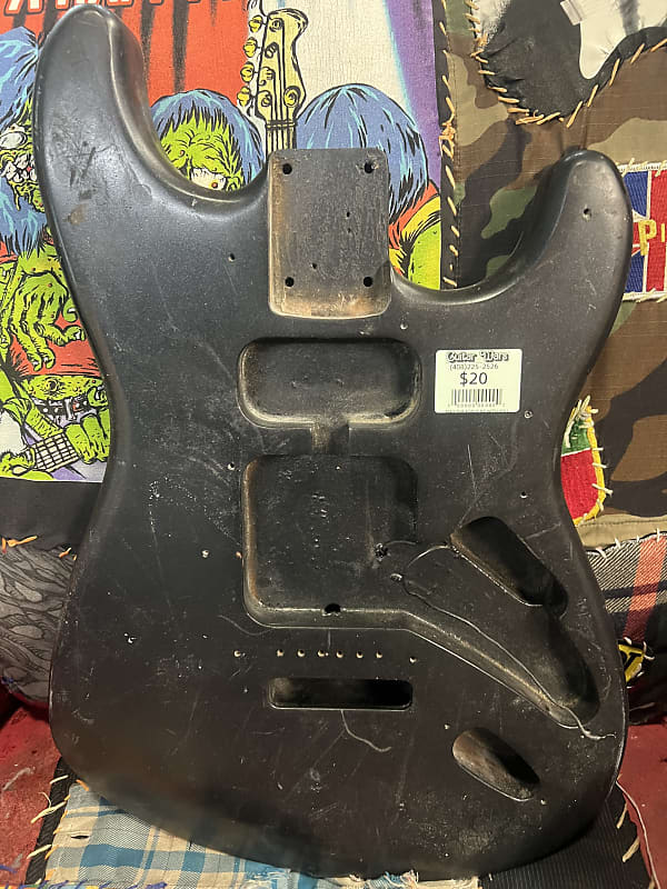 Guitar wars Body | Reverb