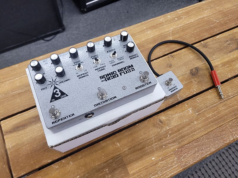 Acid Fuzz Sonic Boom Three In One Distortion/Boost/Repeater | Reverb