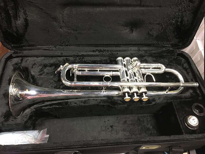 Besson BE2000L20 Silver Plated Intermediate Student Trumpet | Reverb