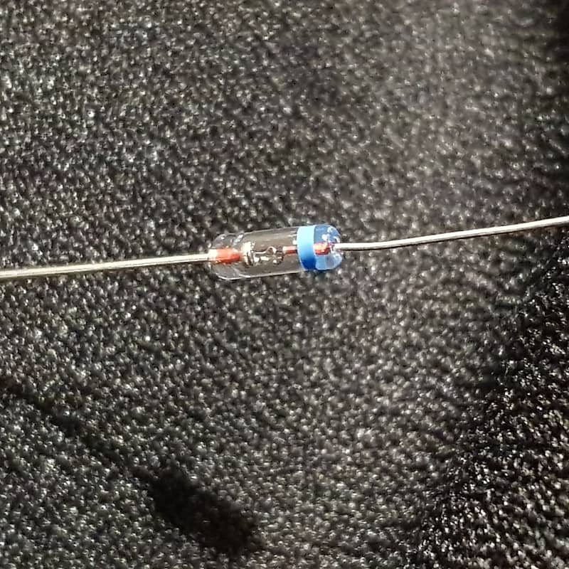 D9E Diode (Klon Centaur Diode) | Reverb