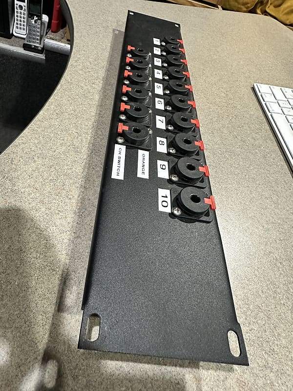 RapCo Custom 1/4” TRS rack panel 2000 - Black | Reverb