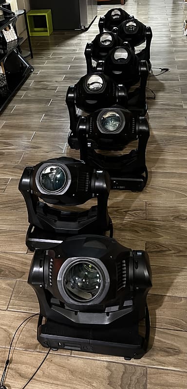 Martin Quantum profile 2020 2 lights | Reverb