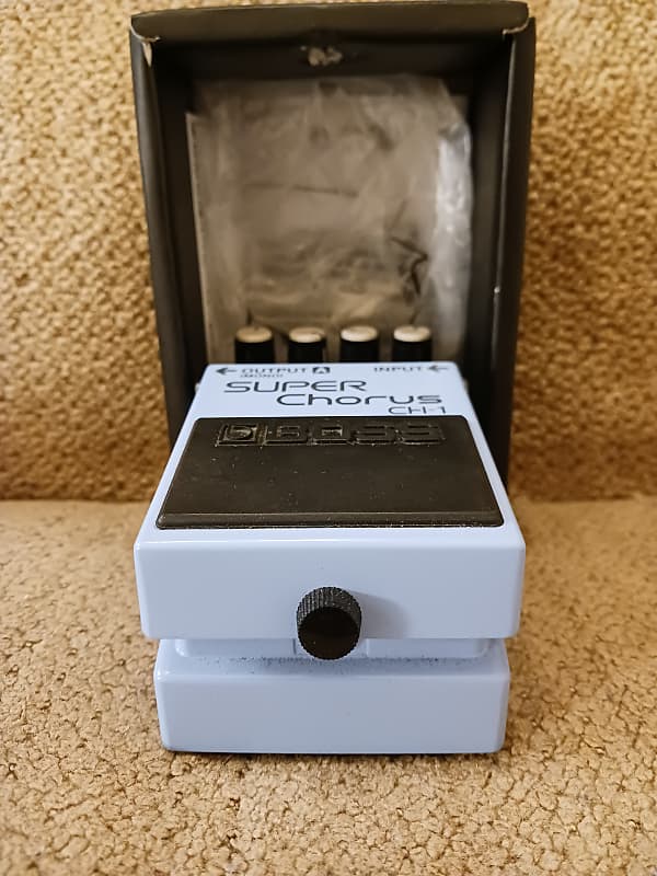 Boss Super Chorus CH-1 Pedal | Reverb