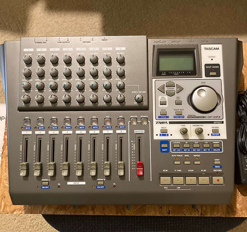 TASCAM Digital Portastudio DP-01FX | Reverb