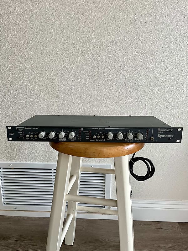 Symetrix 522 Compressor/Limiter/Ducker/Expander 1980 - Gray | Reverb