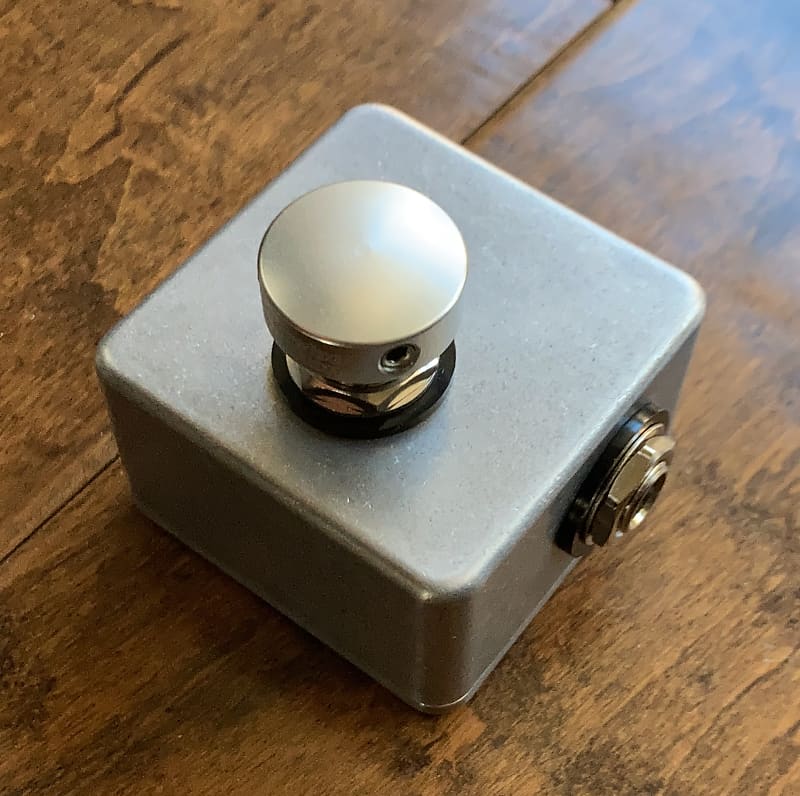 On/Off (Latching) Footswitch | Reverb