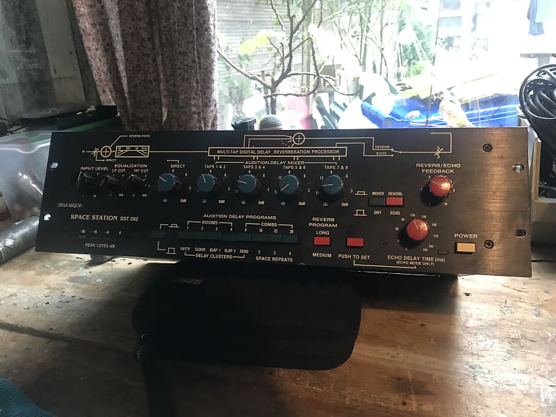 Ursa Major Space Station SST282 | Reverb