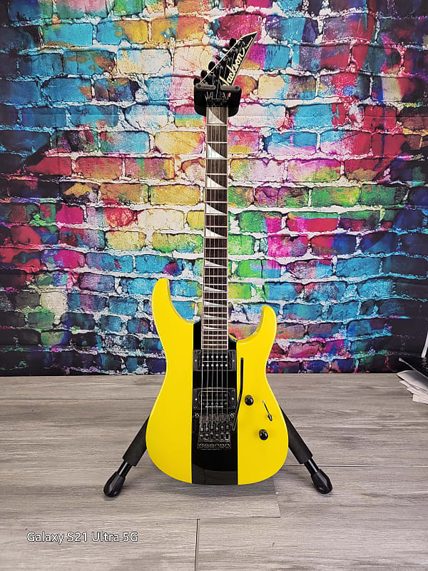 2004 Jackson DXMG Custom Metallic Yellow and Black Paint | Reverb