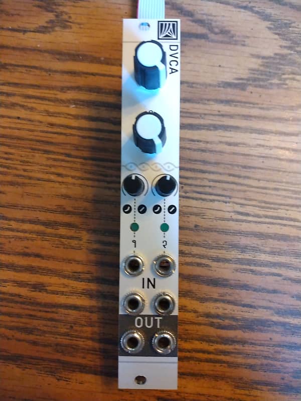 Warped Circuits DVCA Mutable Instruments Veils clone Antumbra | Reverb