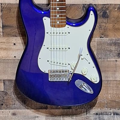 2000 Fender Standard Stratocaster Midnight Blue Finish | Reverb