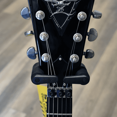 DBZ Cavallo Flying V with Hard Case | Reverb