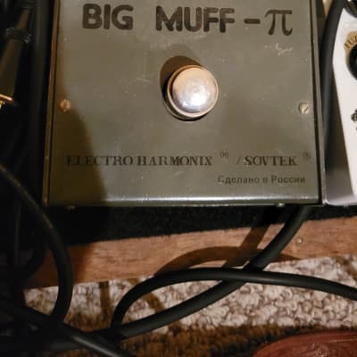 Electro-Harmonix Big Muff Pi V7 (Green Russian) | Reverb Electro-Harmonix Big Muff Pi V7 (Green Russian) | Reverb