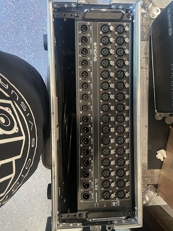 Midas DL 32 | Reverb