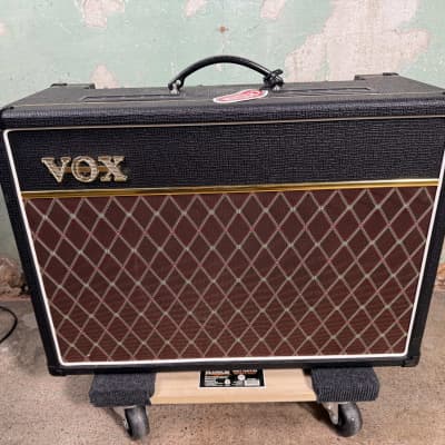 Vox AC15 | Reverb