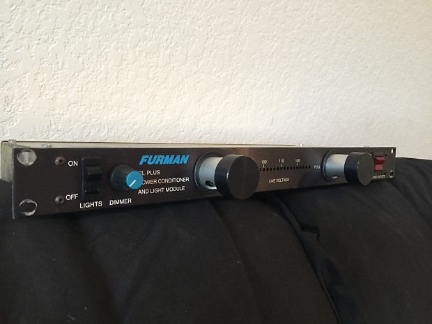 Furman PL-PLUS w/light module | Reverb
