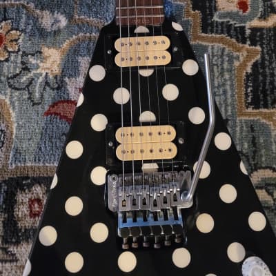 GMW guitarworks Randy Rhoads V polka dot flying v 2017 Black | Reverb