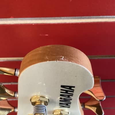 Yamaha BBG5S 5 String Bass Guitar - White | Reverb