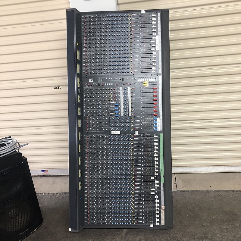 Soundcraft K2 32 channel mixing board | Reverb