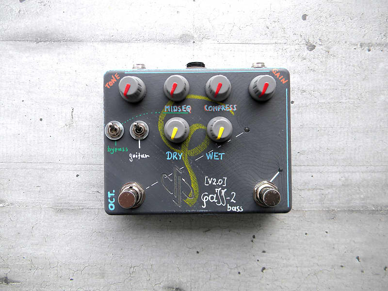 dpFX Pedals - FuzZ-2 Bass [V2.0] with Dry Blend, Mids-EQ, & | Reverb