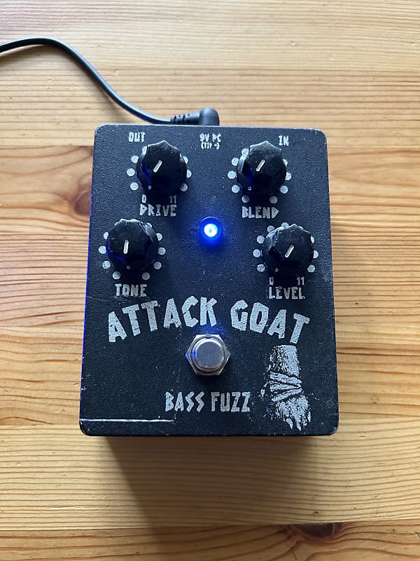 Wounded Paw Attack Goat Fuzz Bass Guitar Effects Pedal | Reverb