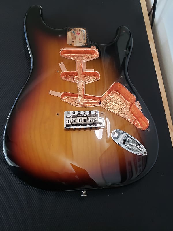 Fender AVRI 62 Stratocaster Nitro Sunburst Body with Pure | Reverb
