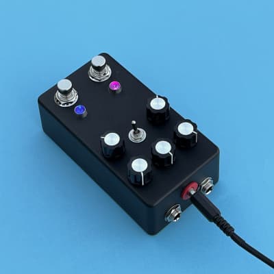 Rarebird effects- Parentheses Fuzz mini w LM308 (read | Reverb Canada