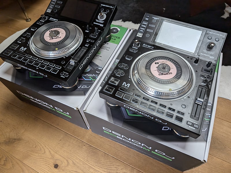 Pair of Denon SC5000M Prime Professional Motorized DJ | Reverb UK