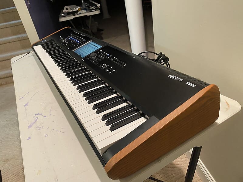 Korg KRONOS 2 88-Key Digital Synthesizer Workstation | Reverb