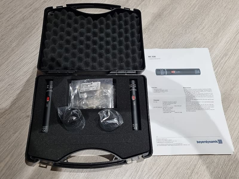 Micros Beyerdynamic MC930 stéréo set en parfait état | Reverb