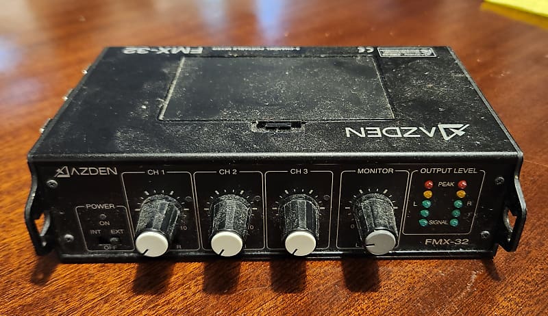 Azden FMX-32 Portable 3-Channel Mixer | Reverb