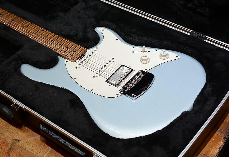 Music Man Cutlass HSS Poder Blue 2022' | Reverb