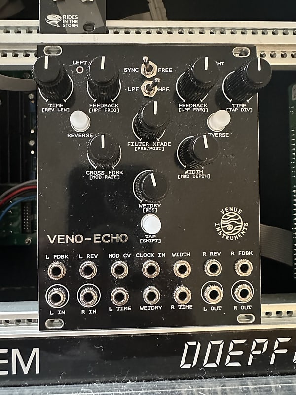 Venus Instruments Veno Echo Stereo Delay 2020+ - Black | Reverb