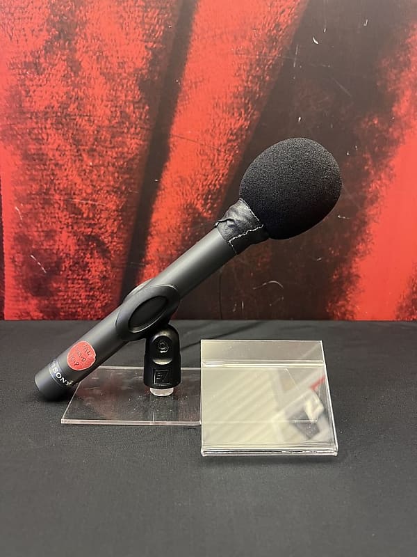 Sony F112 Dynamic Vocal Microphone (White Plains, NY) | Reverb