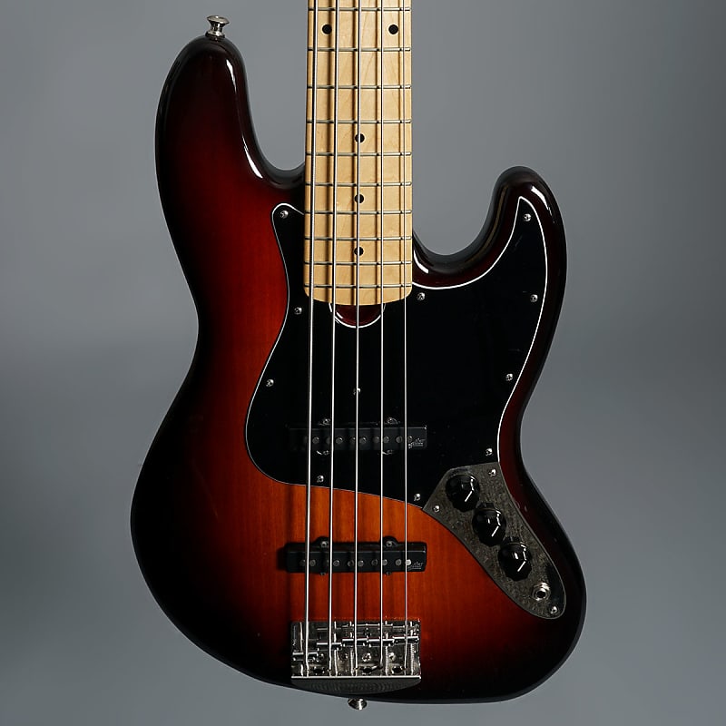 Roscoe Classic Series Jazz 5 - Three Tone Sunburst | Reverb