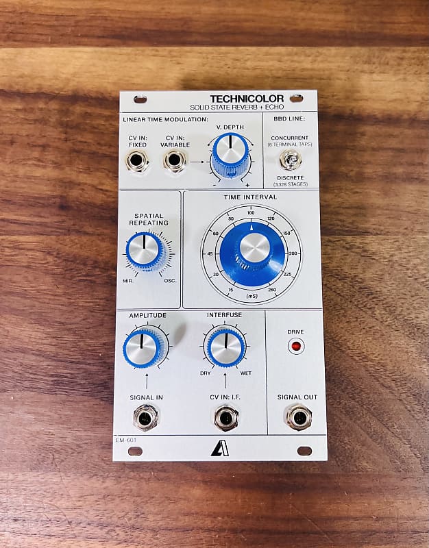 LA Circuits | Technicolor BBD Reverb + Echo | Reverb
