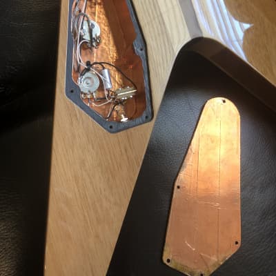 Hoyer Flying V Arrow Prestige Neck Through | Reverb