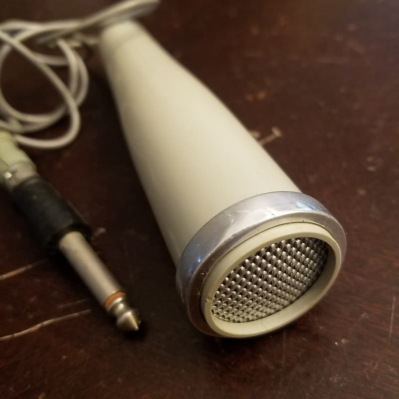 Unknown British crystal mic Hi-Z England light handheld 1960s | Reverb