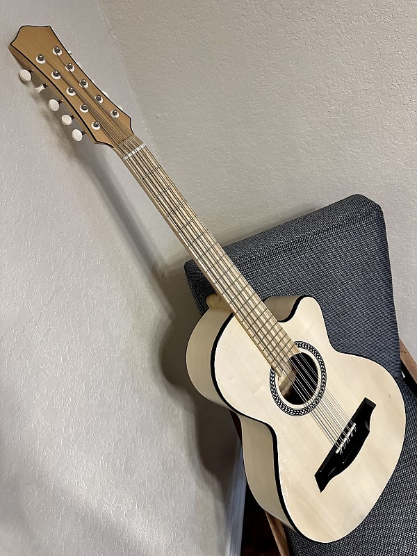 Bajo Quinto Flores B5-RC 2023 Raw/Clear | Reverb