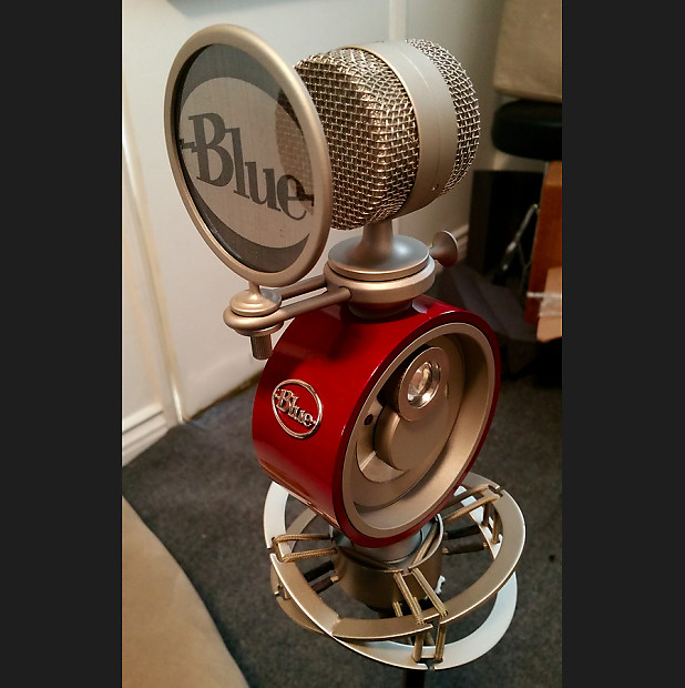 Blue Reactor Multi-pattern Condenser Microphone | Reverb
