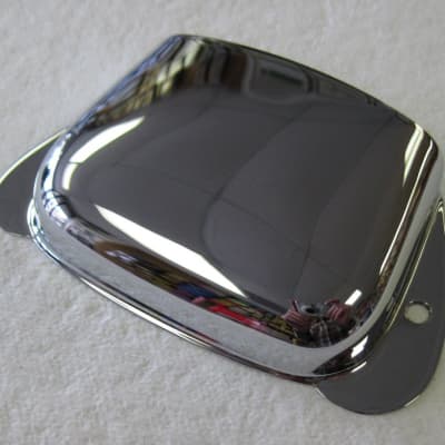 Fender American Vintage Precision Bass Bridge Cover | Reverb