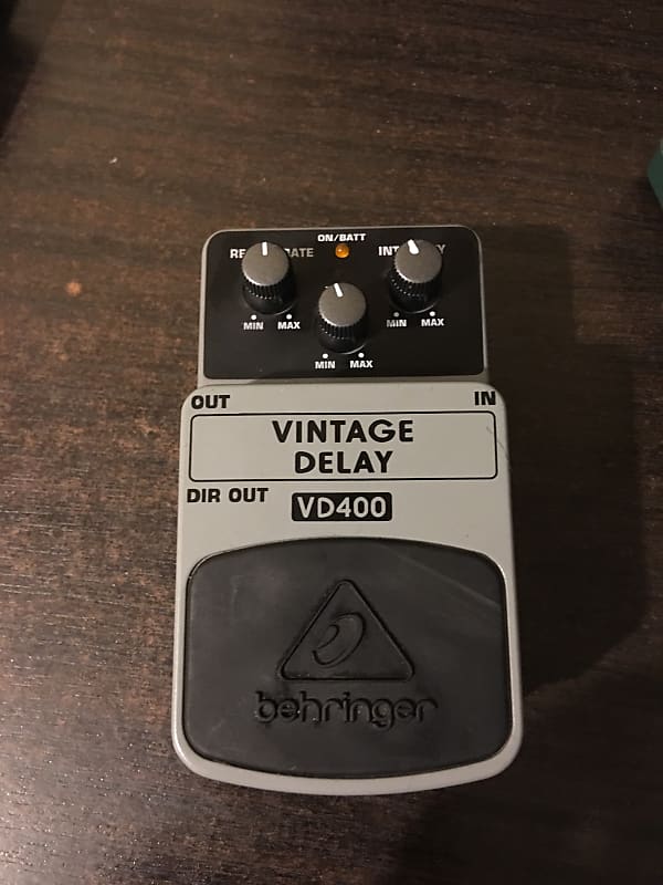 Behringer VD400 Vintage Analog Delay Pedal | Reverb