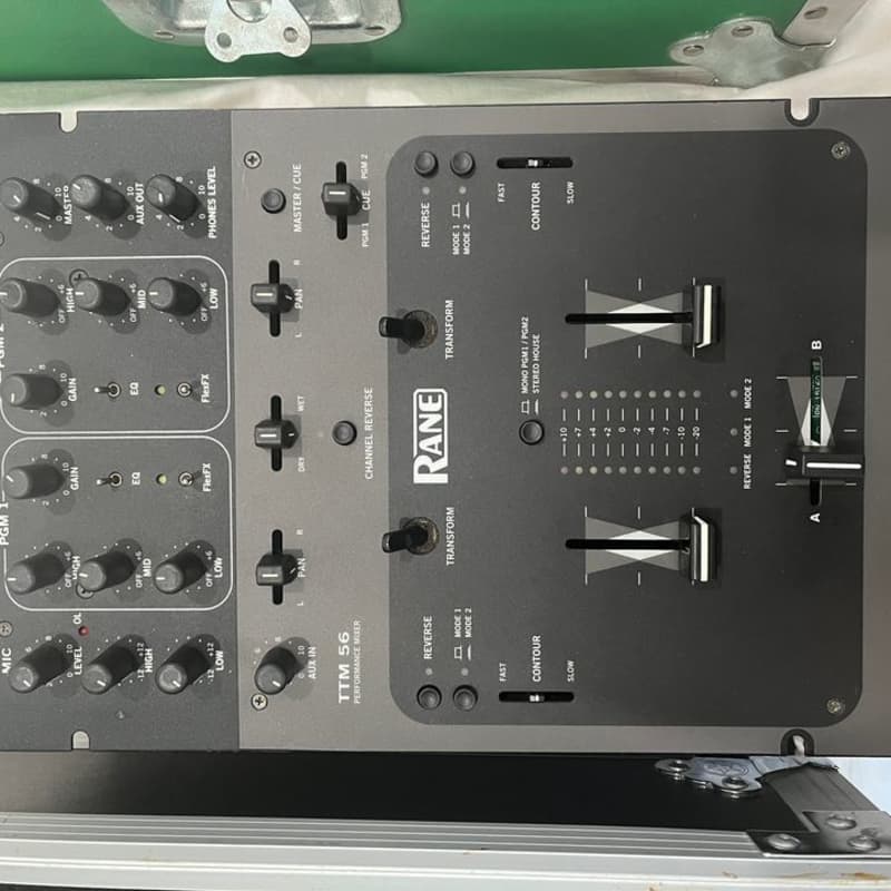DJ Mixers - New & Used DJ Mixers For Sale | Reverb
