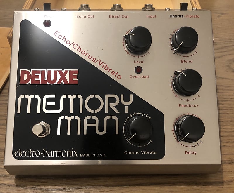 Electro-Harmonix Deluxe Memory Man | Reverb Canada