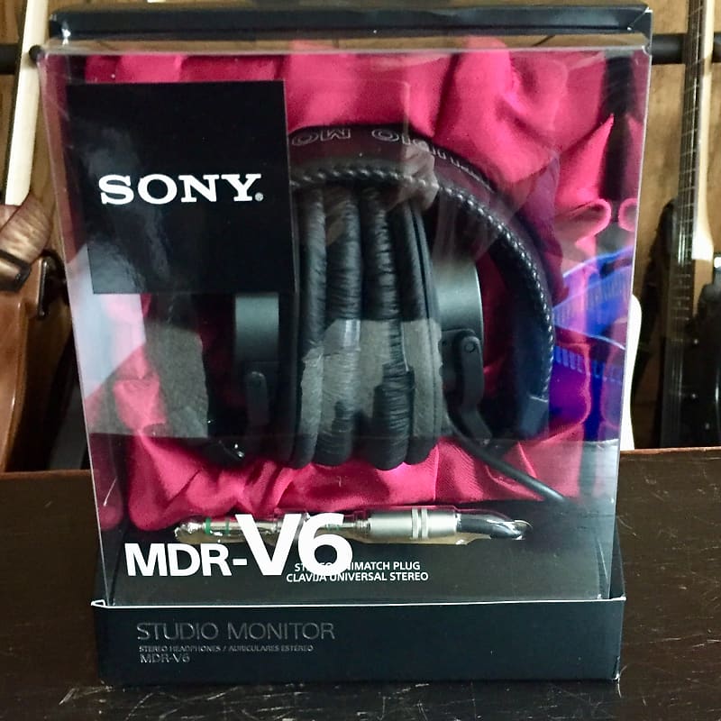 SONY MDR V6 Studio Monitor Headphones | Reverb Canada