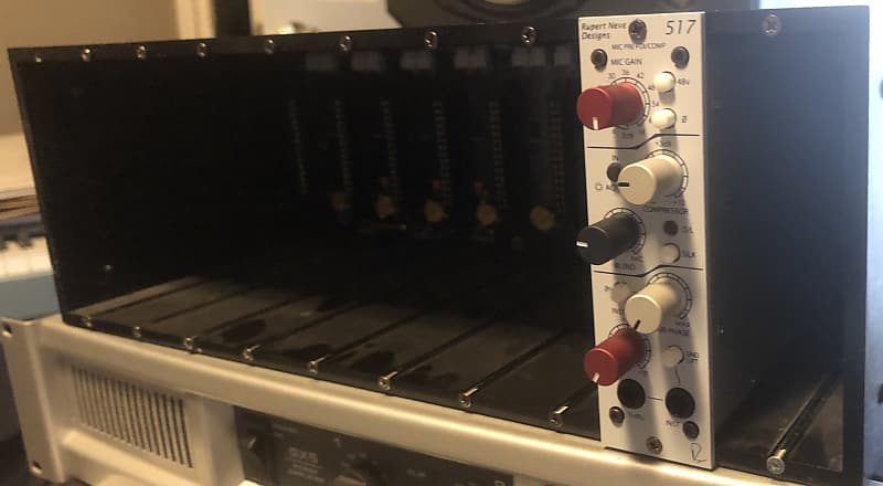 510 Power 10-Space 500 Series Rack with mount ears | Reverb