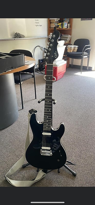 G&L F-100 2009 - Black | Reverb