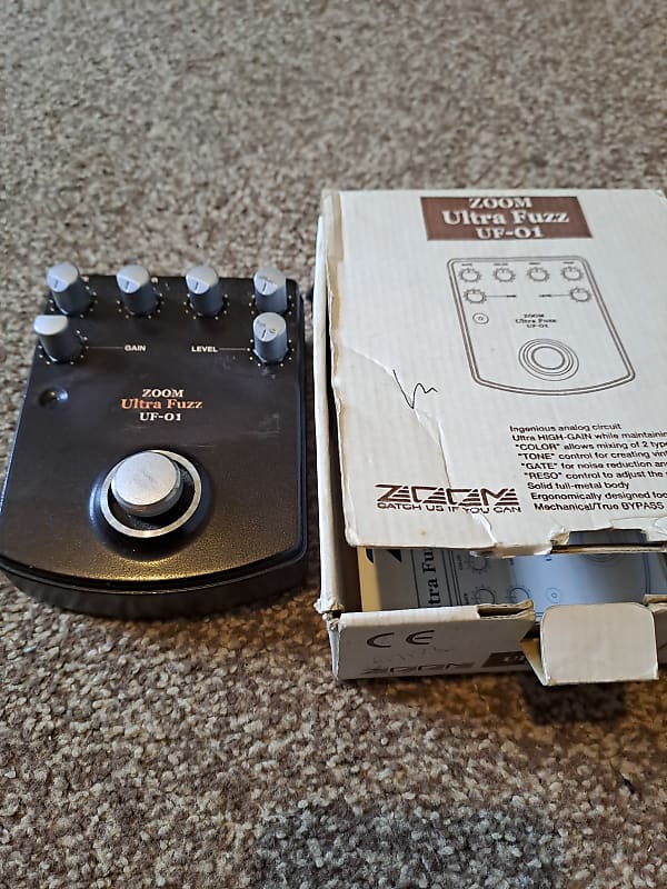 Zoom UF-01 Ultra Fuzz 2000s | Reverb