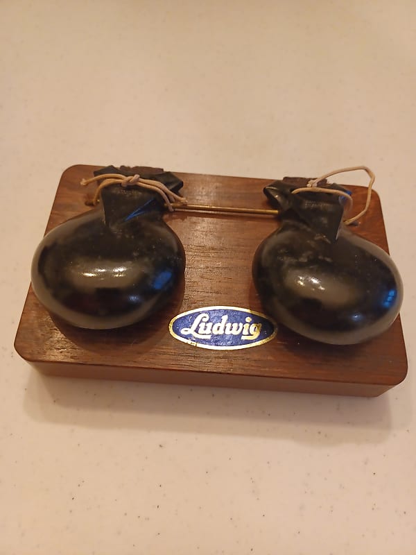 Ludwig Concert Castanets mid 70s - Walnut | Reverb