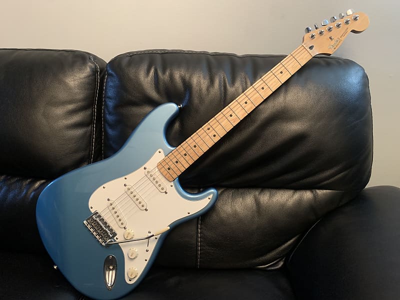 Fender Standard Stratocaster MIM | Reverb